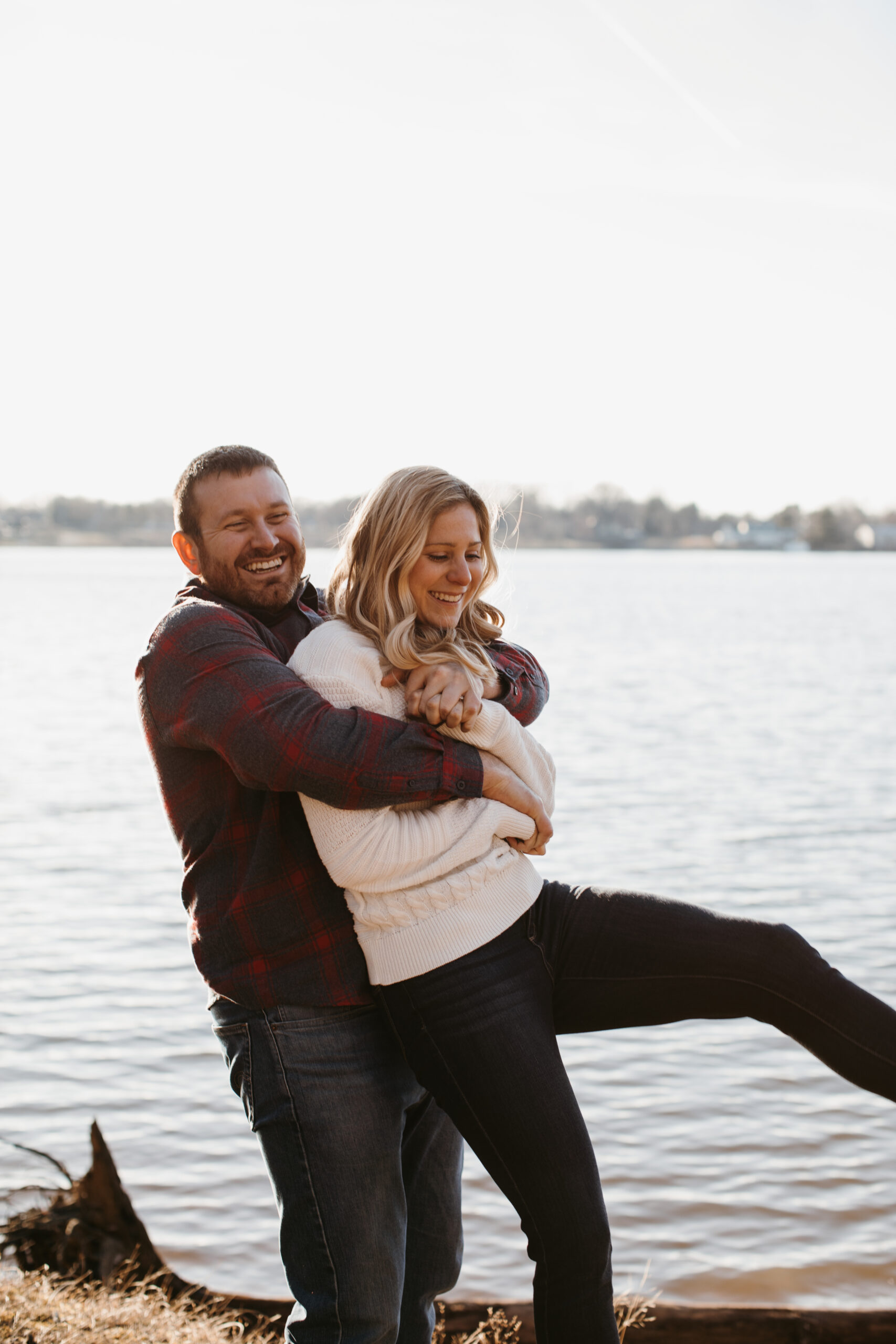Hoover Reservoir Park Engagement | Layne + Ryan | cassreaphoto.com